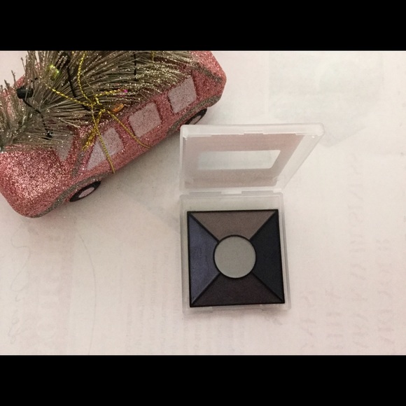 Mary Kay | Makeup | Simply Smoke Eye Color Palette By Mary Kay | Poshmark